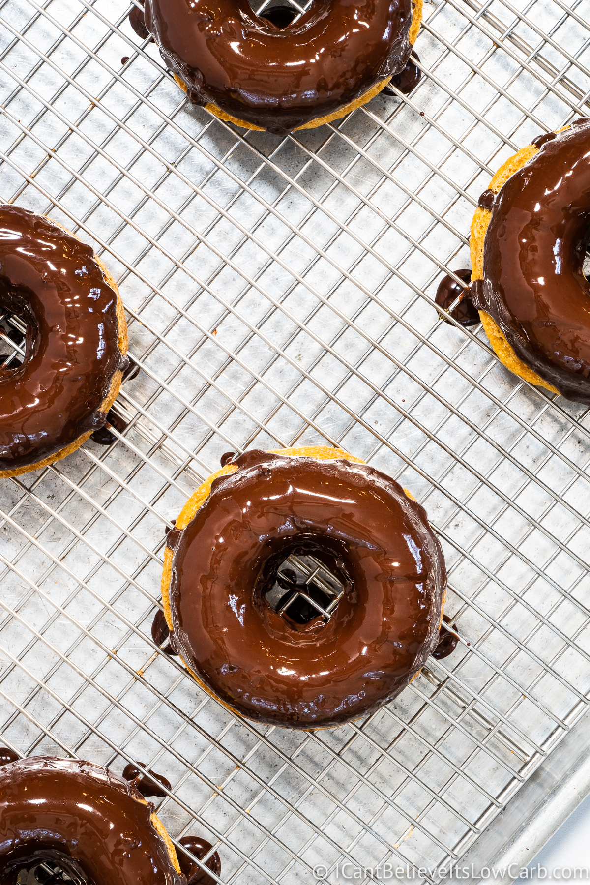 Best Low Carb Keto Donuts Recipe | Sugar-Free & Almond Flour